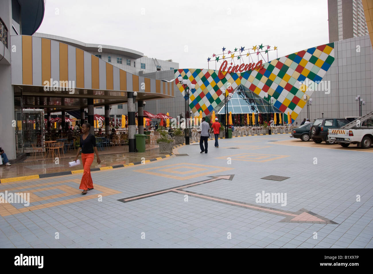 Maputo shopping mall hi-res stock photography and images - Alamy