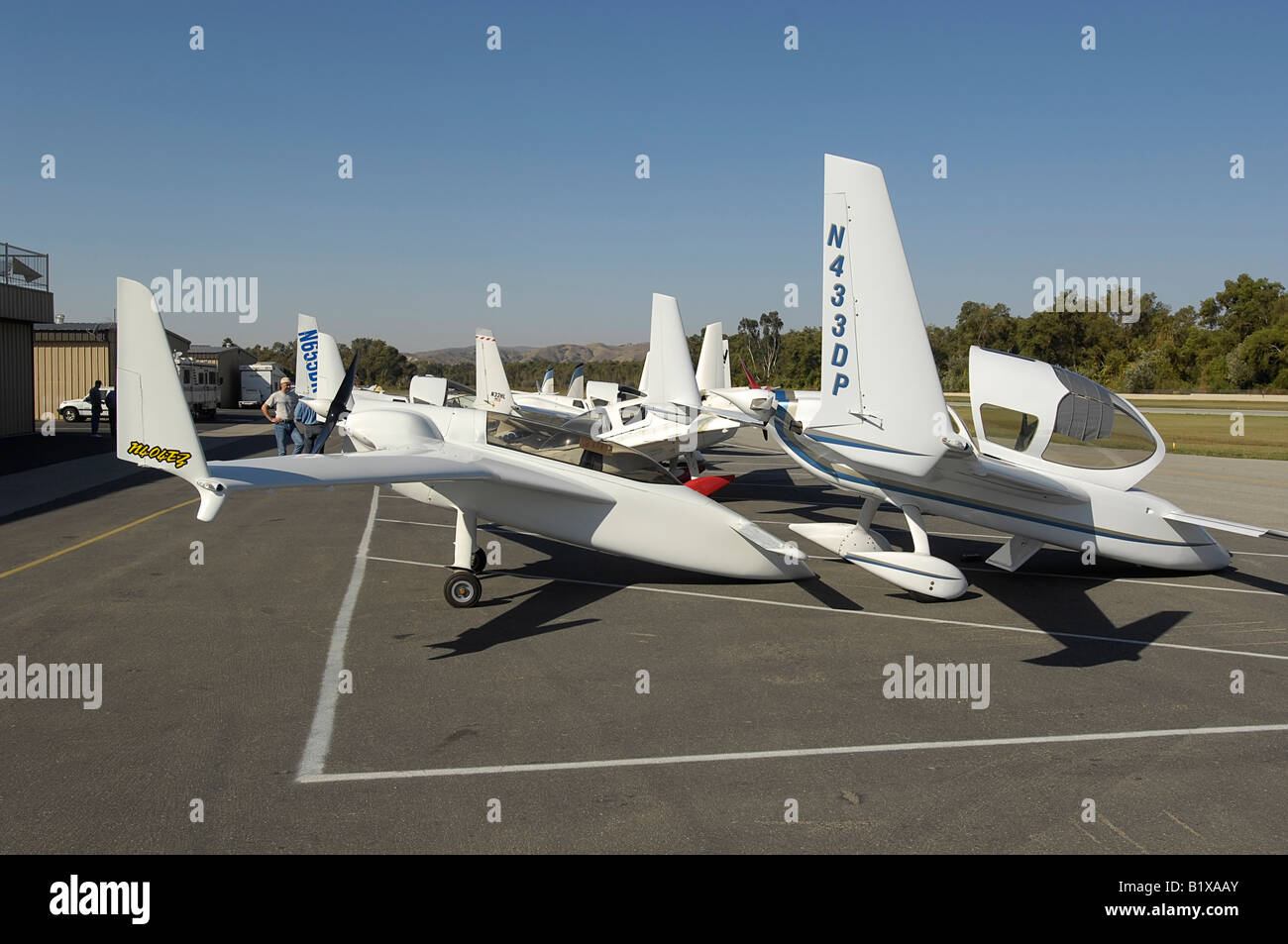 Pusher aircraft hi-res stock photography and images - Alamy