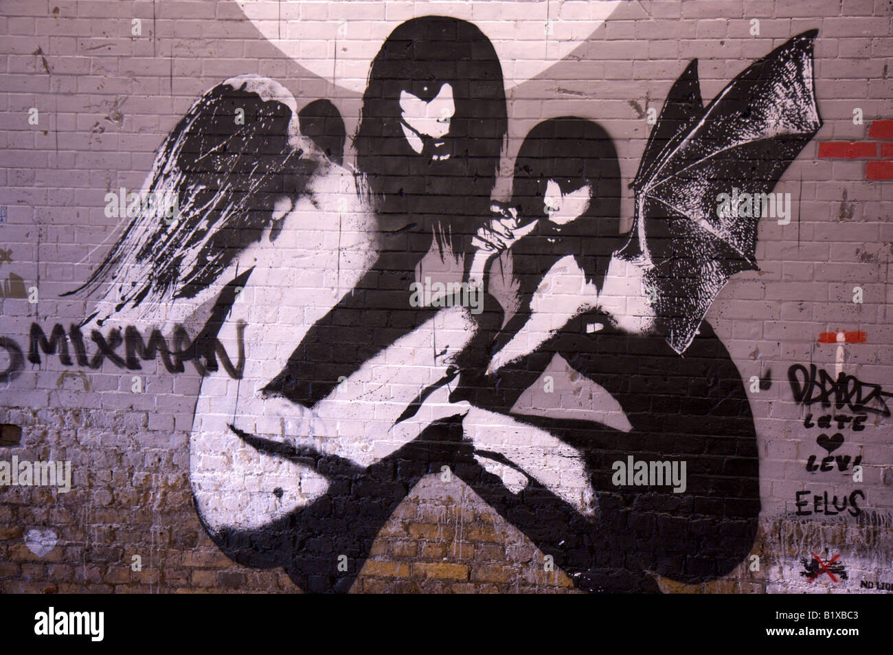 Angel Girl Graffiti