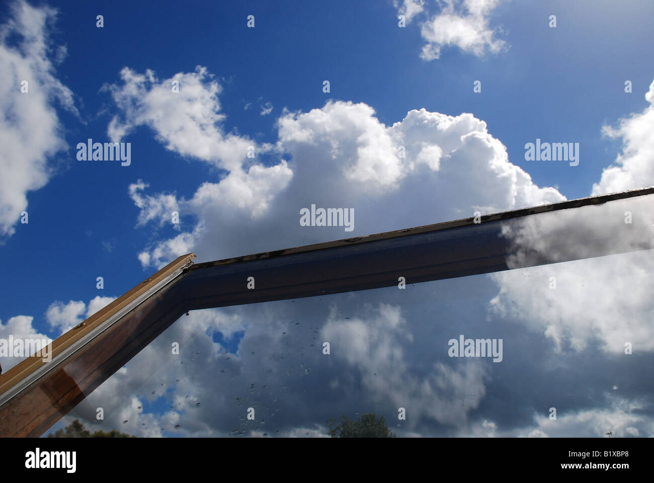 Side pivot window hi-res stock photography and images - Alamy