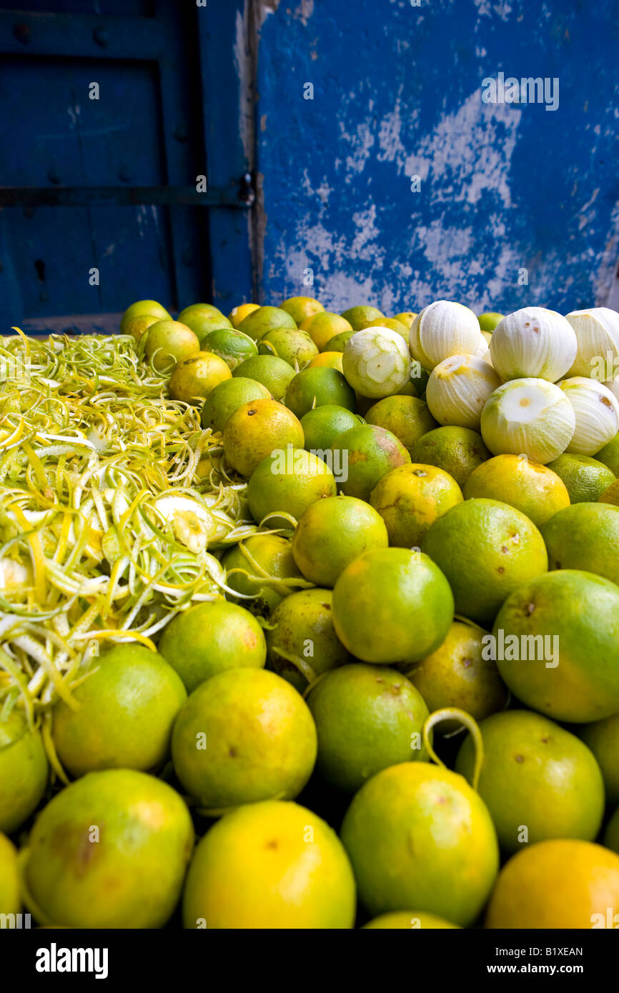 Orange Stall in Stone Town Zanzibar Stock Photo - Alamy