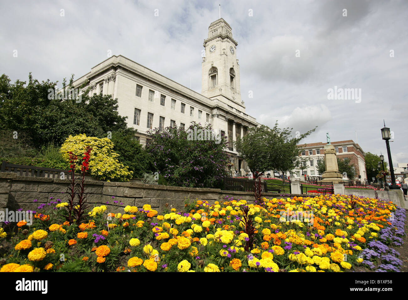 Town of Barnsley, England. View of Barnsley Town Hall which is the ...
