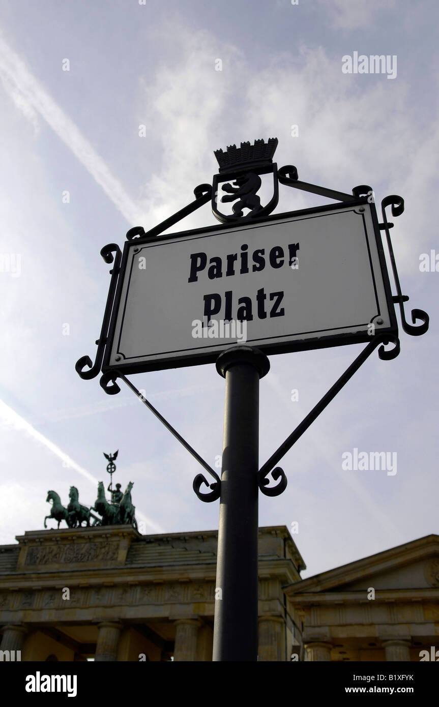 brandenburg gate pariser platz building architecture berlin germany ...