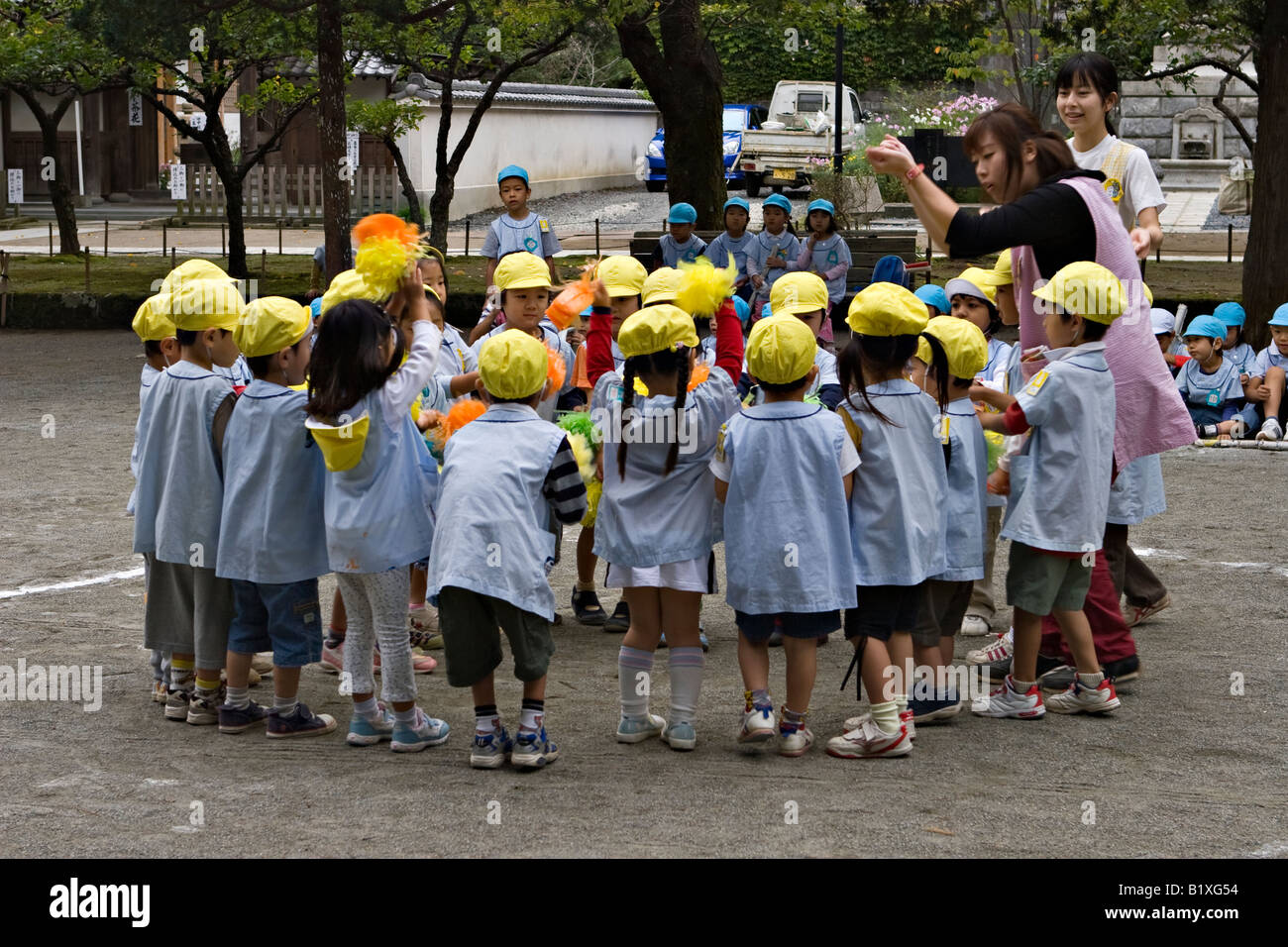 Japanese kindergarten hi-res stock photography and images - Alamy