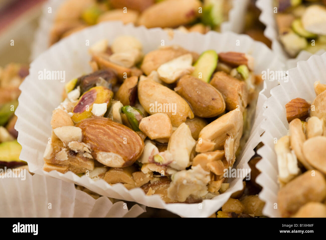 Iranian cake hi-res stock photography and images - Alamy