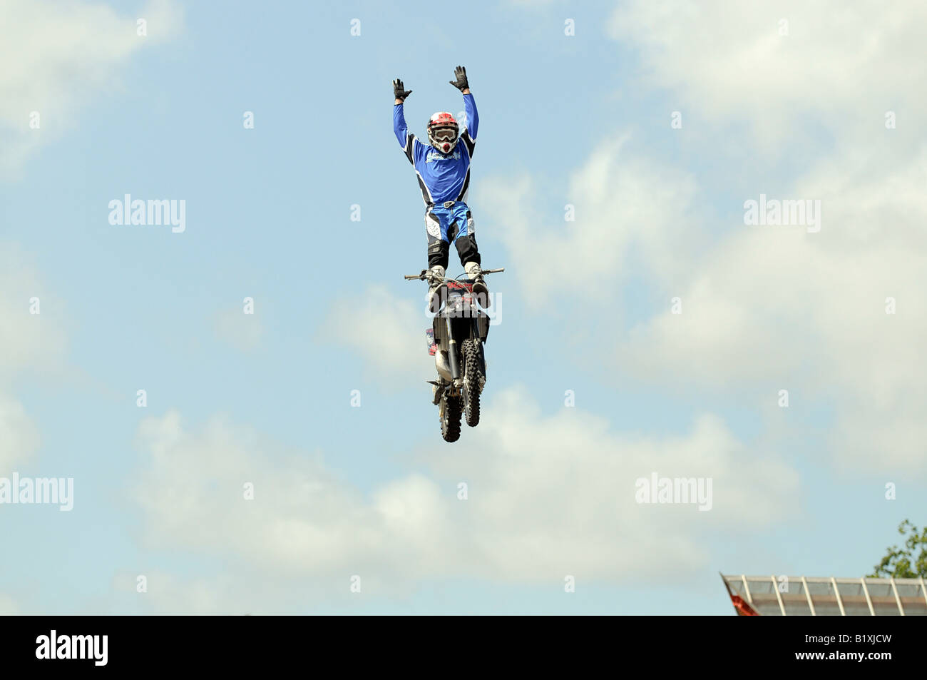 Freestyle motocross stunt rider Stock Photo - Alamy