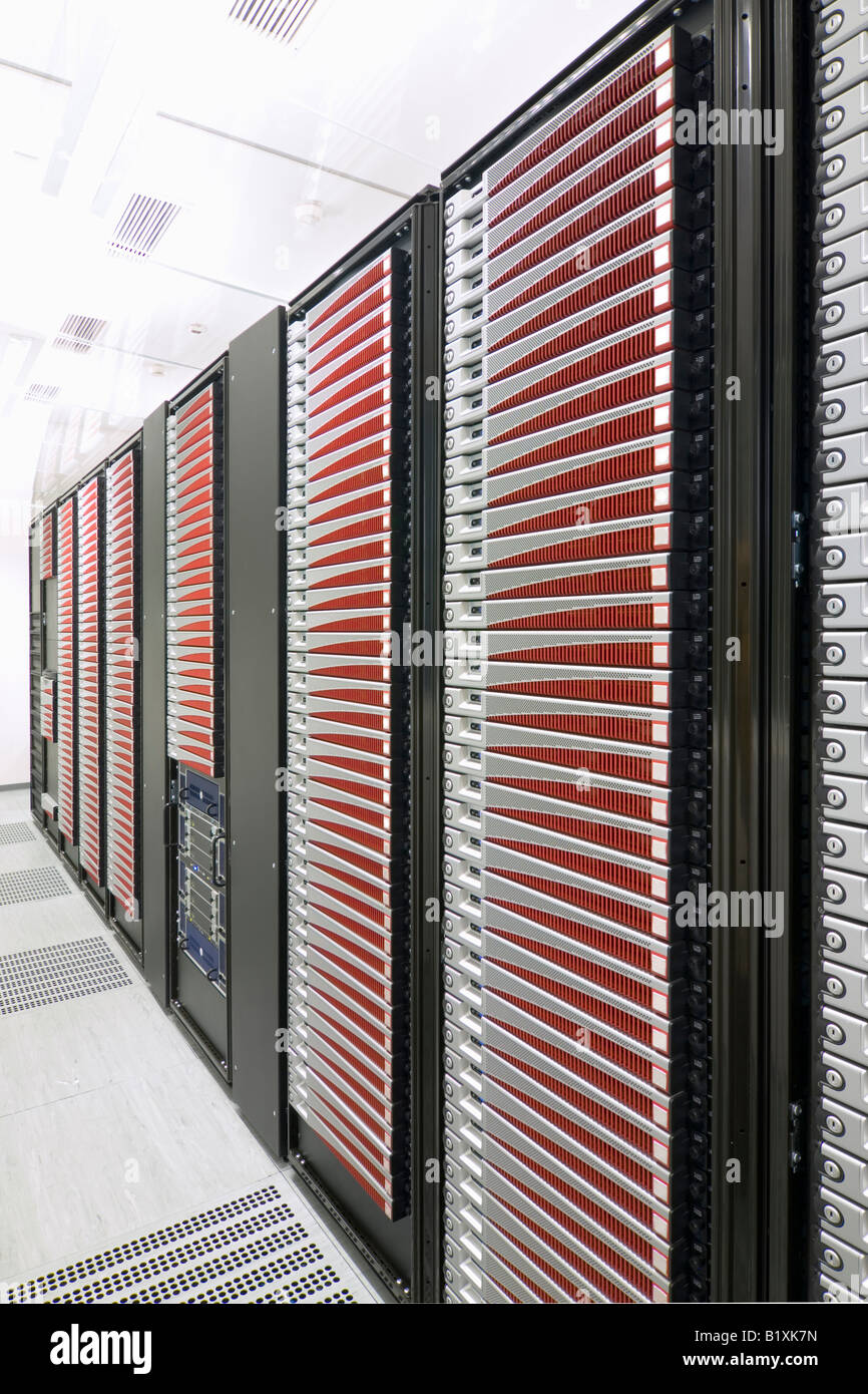 Modern server room Stock Photo - Alamy
