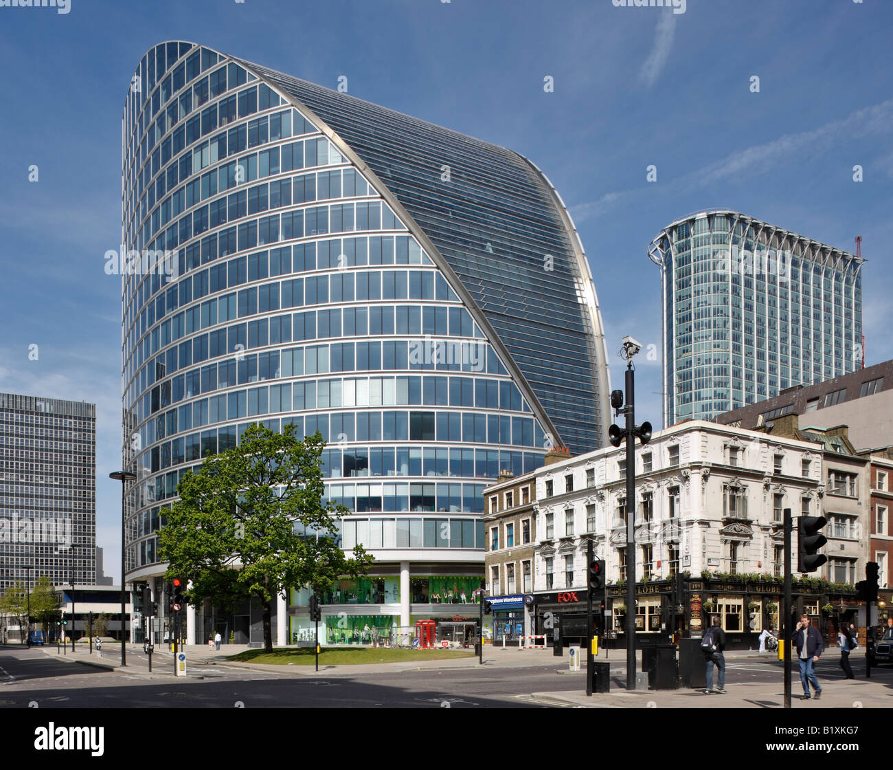 Moor house 120 london wall hi-res stock photography and images - Alamy