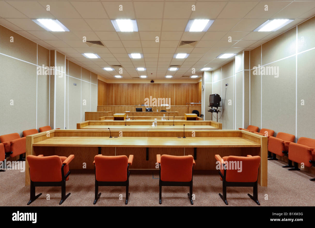 Courtroom interior architecture hi-res stock photography and images - Alamy