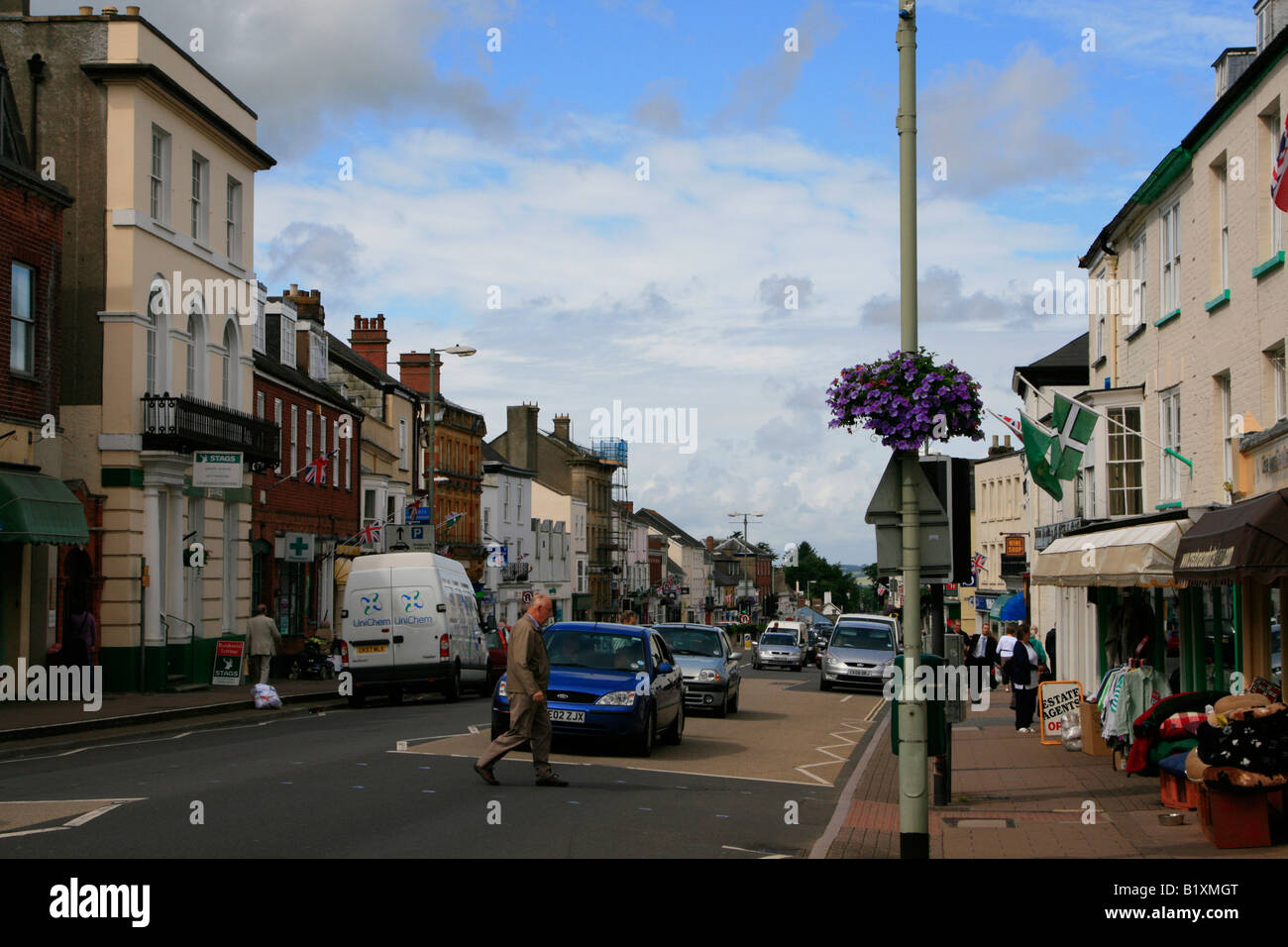 Honiton high street hi-res stock photography and images - Alamy