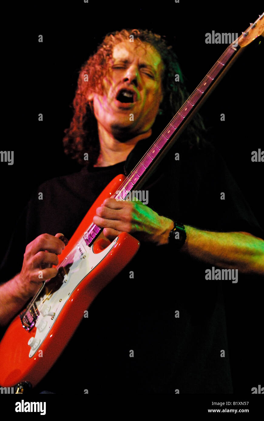 Scott Henderson,playing,Tribal Tech, photo Kazimierz Jurewicz Stock ...