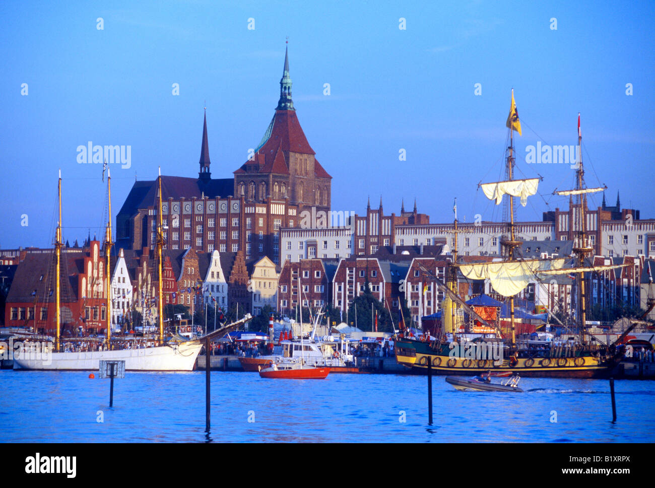 Harbours hanse hi-res stock photography and images - Alamy