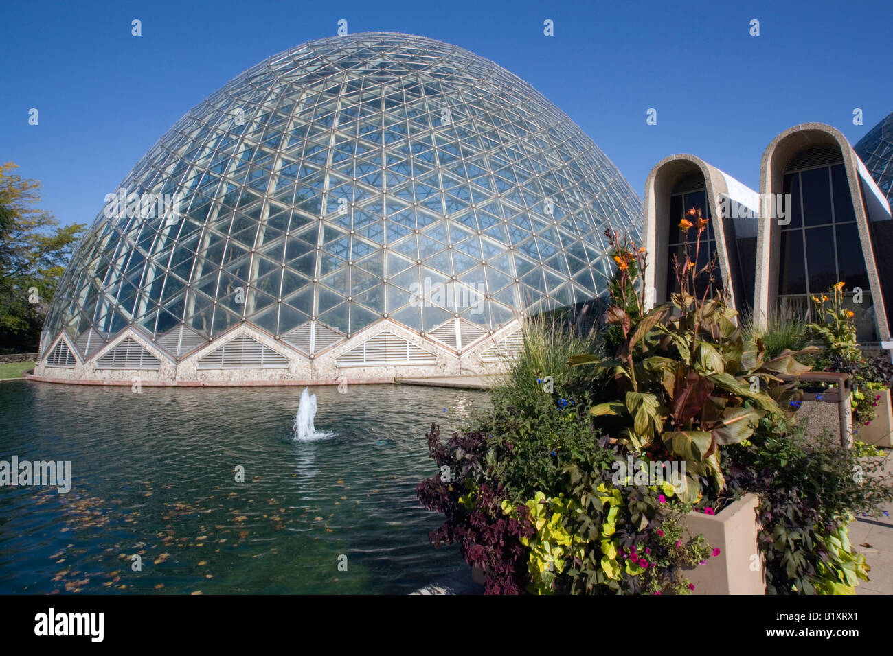Dome of a Botanic Garden in Milwaukee Stock Photo - Alamy