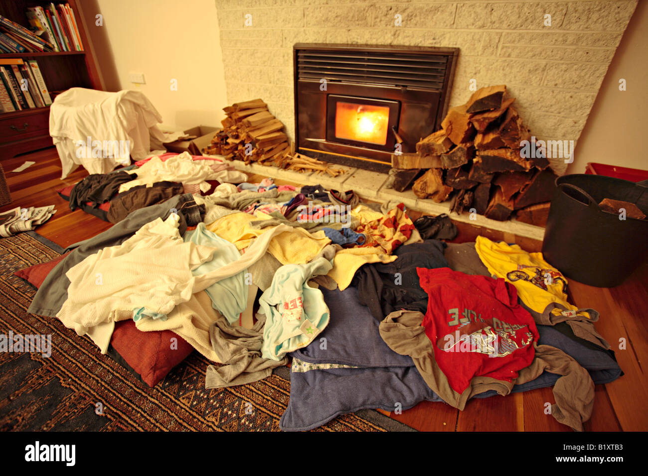 Drying clothes by fire hi-res stock photography and images - Alamy