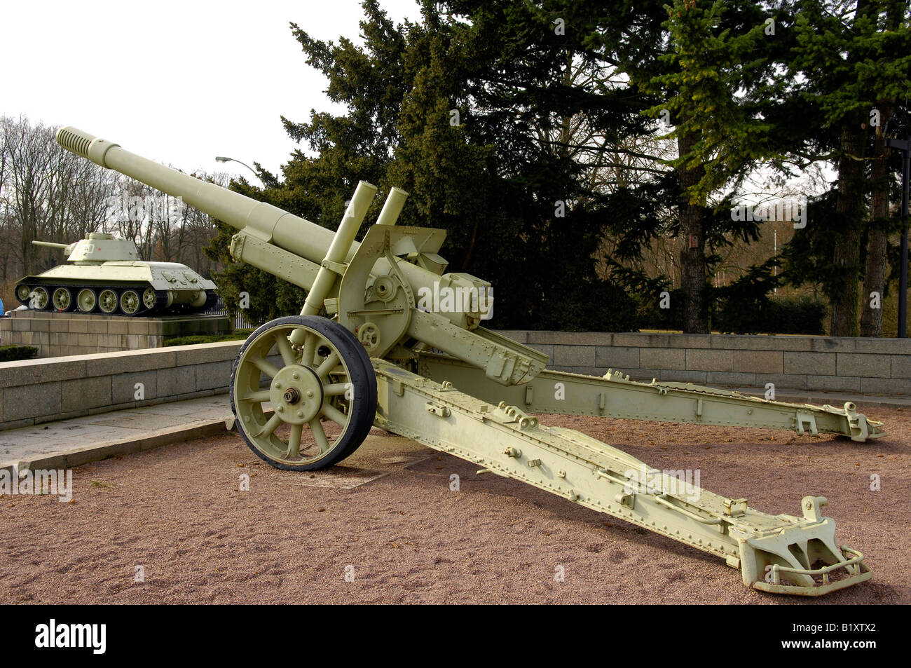 soviet war memorial berlin tiergarten germany deutschland russian ...