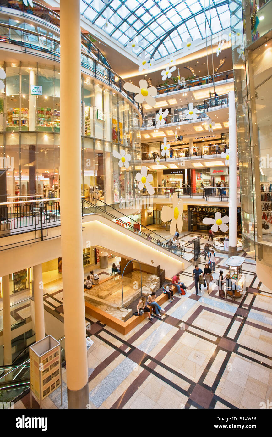 Palladium shopping centre prague czech hi-res stock photography and ...