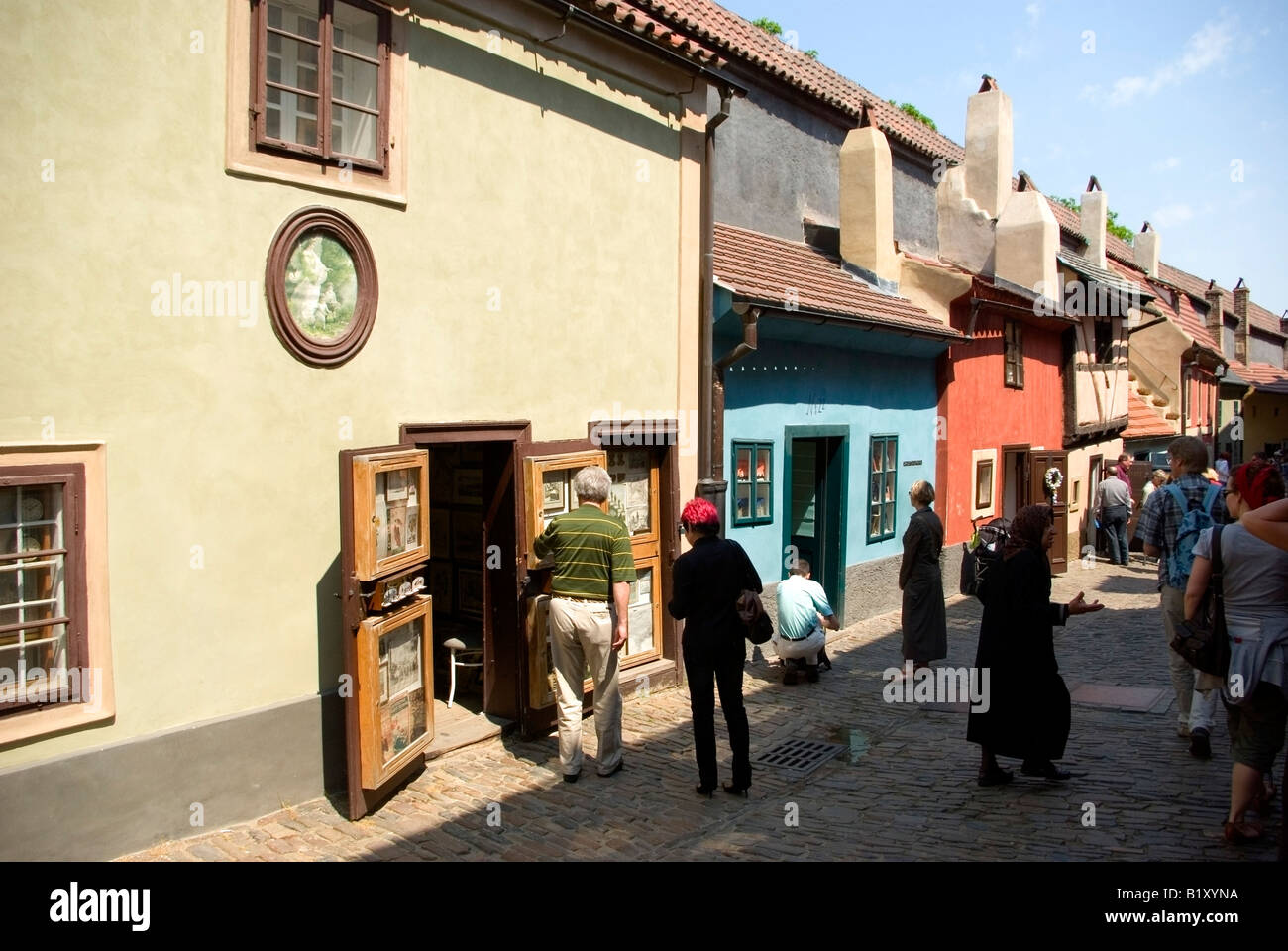 Zlata ulicka praha hi-res stock photography and images - Alamy