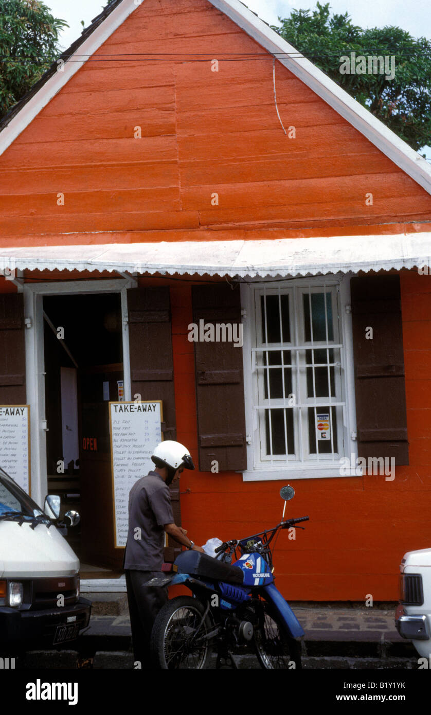 mauritius port louis creole cottage Stock Photo - Alamy