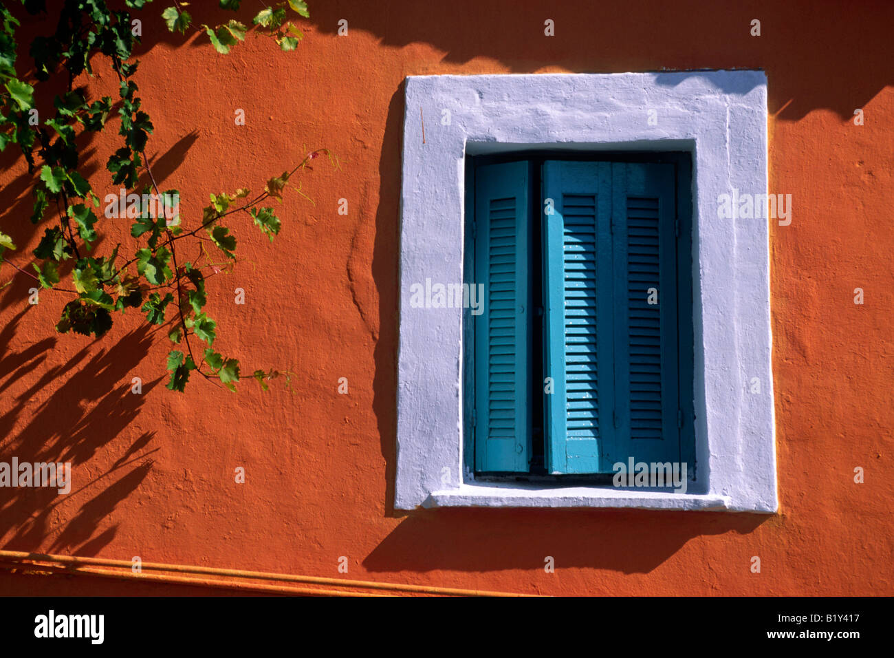 Greece, Northeastern Aegean Islands, Samos island, Pythagorion, window ...