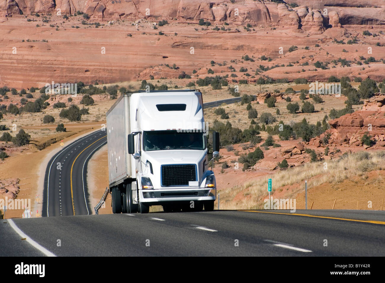 Trucking in Utah Stock Photo - Alamy
