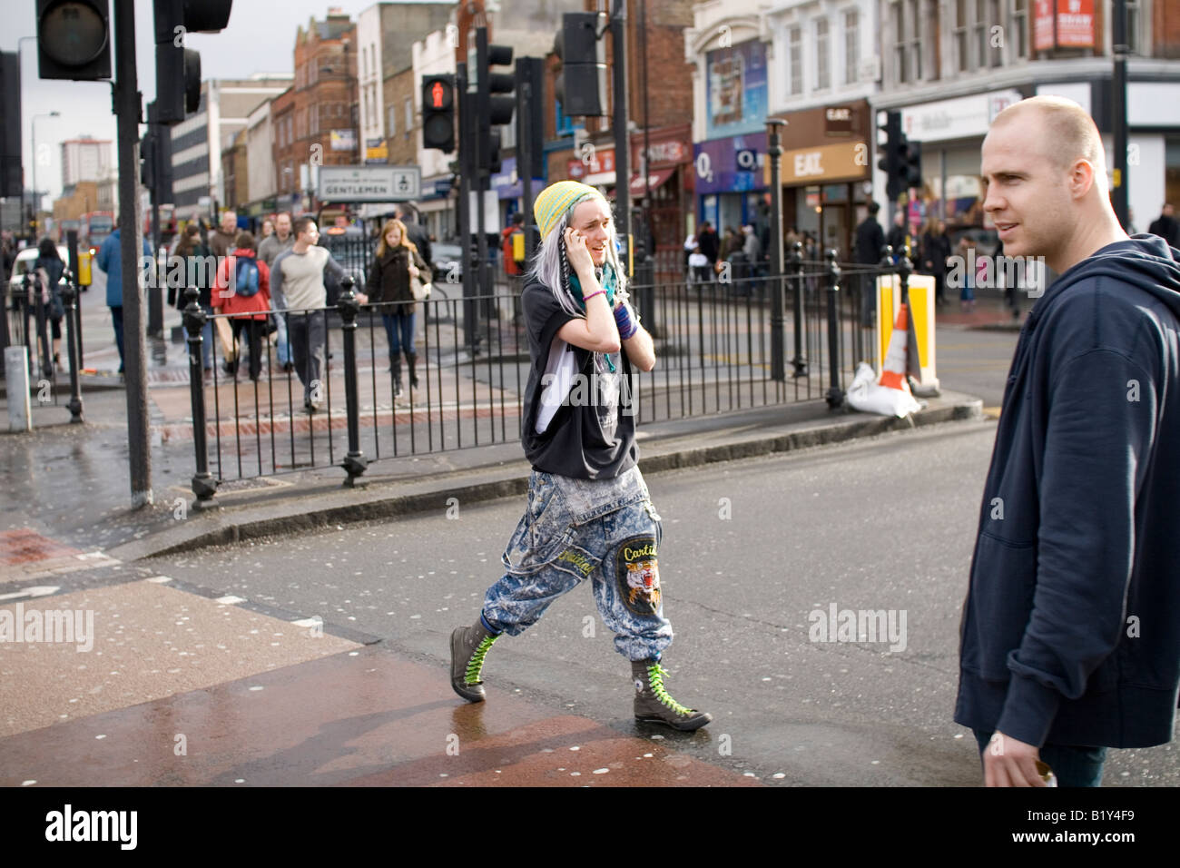 Hippy Everyone Is Using Them' Parents Warned As Vape Style Flavoured