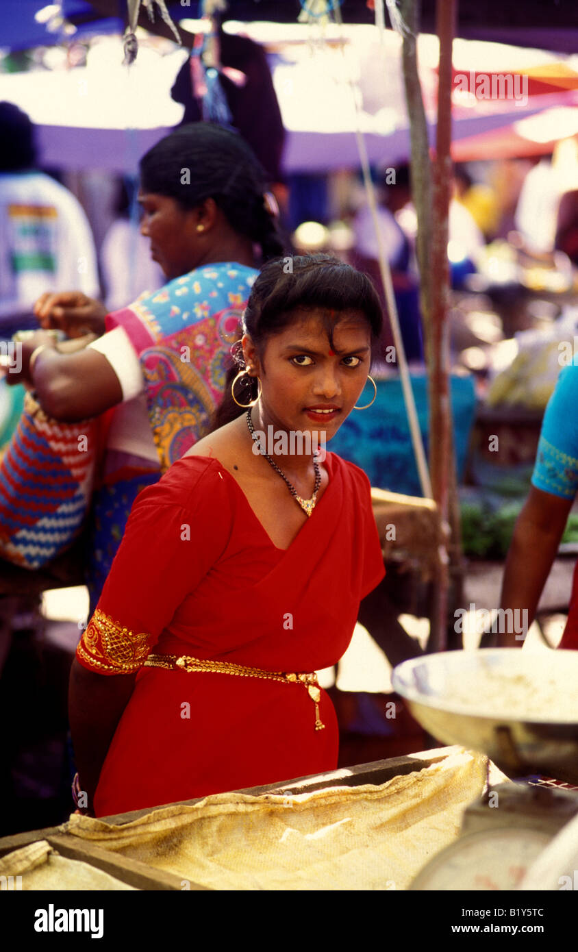 Mauritius flacq market scene Stock Photo - Alamy