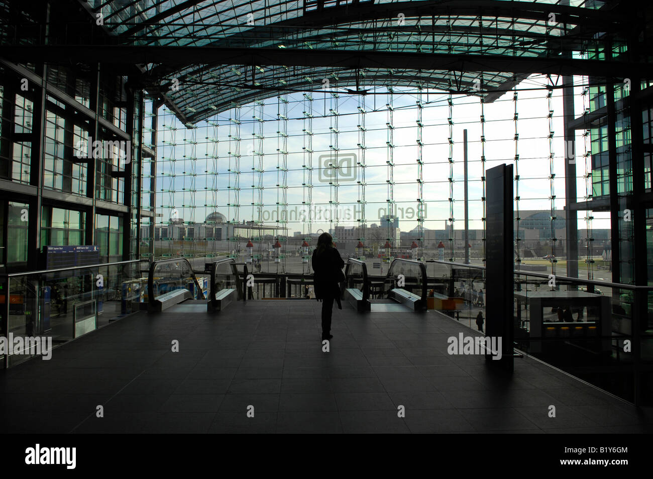 Deutschebahn train hi-res stock photography and images - Alamy