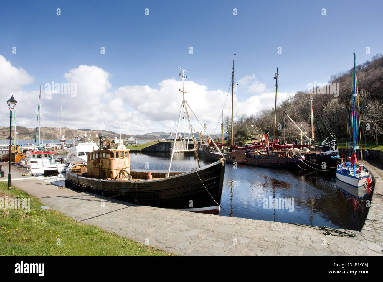 Crinan canal summer harbour landscape scene, Scotland uk Stock Photo ...