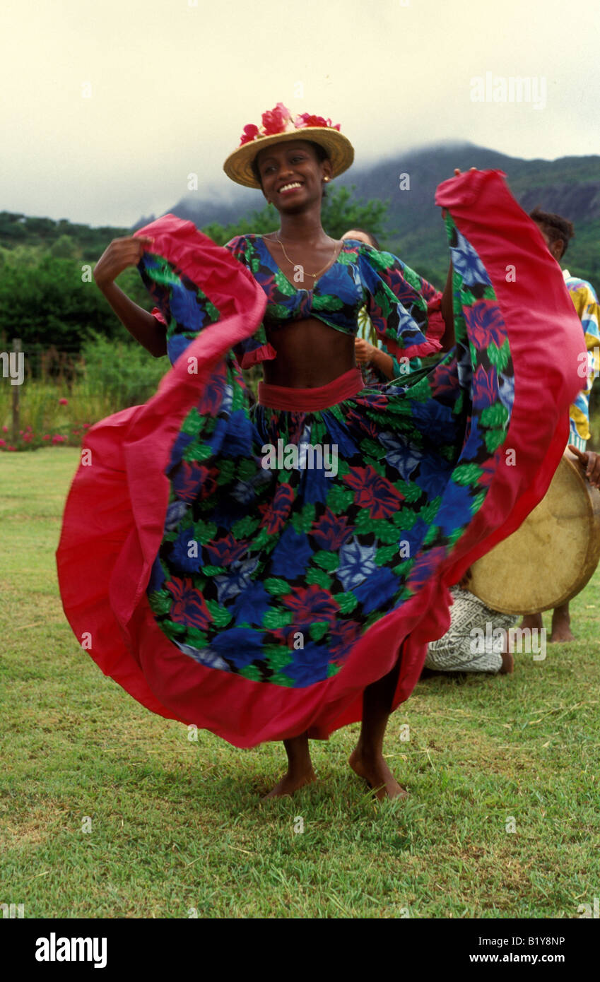 Mauritius sega dancer domaine les paillas Stock Photo - Alamy