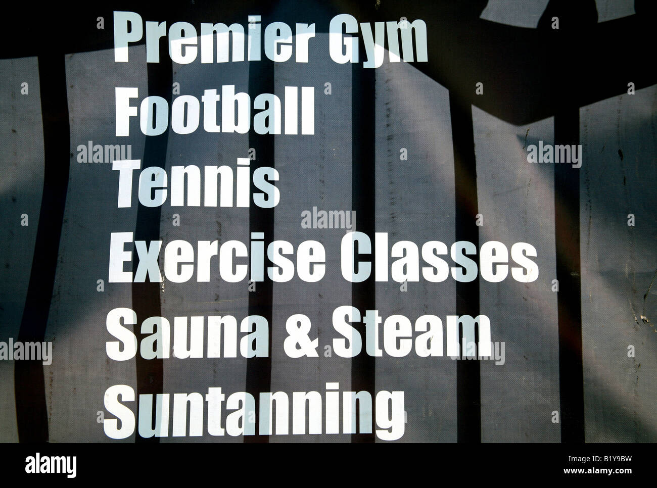 Fitness class sign hi-res stock photography and images - Alamy