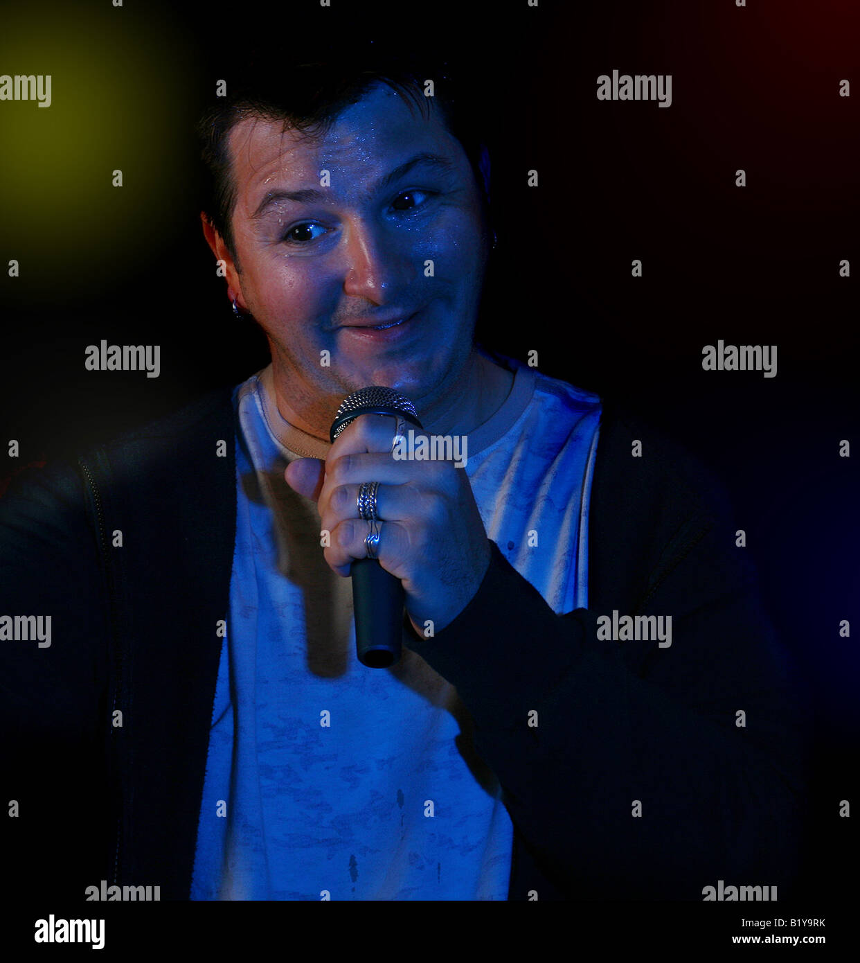 Rock singer on a scene singing rock in ecstasy (flirting with the ...