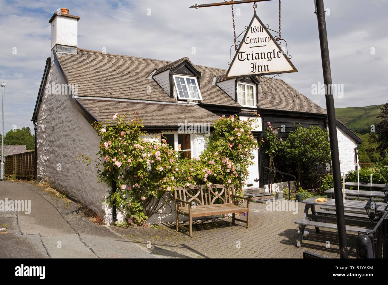 UK Wales Powys Rhayader Cwmdeuddwr Triangle Inn historic public house ...