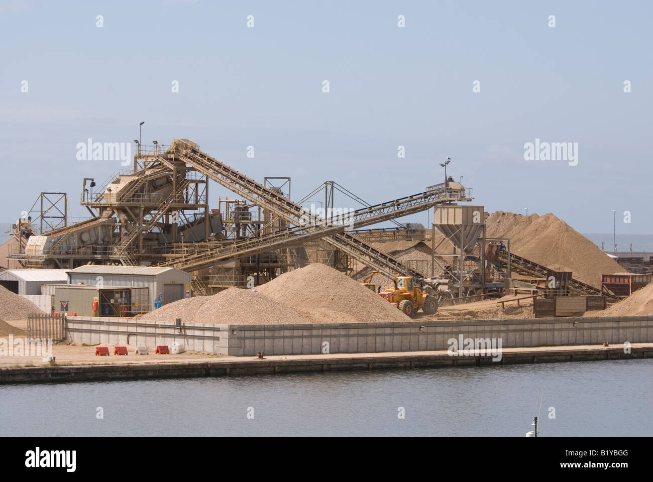 Processing sand hi-res stock photography and images - Alamy