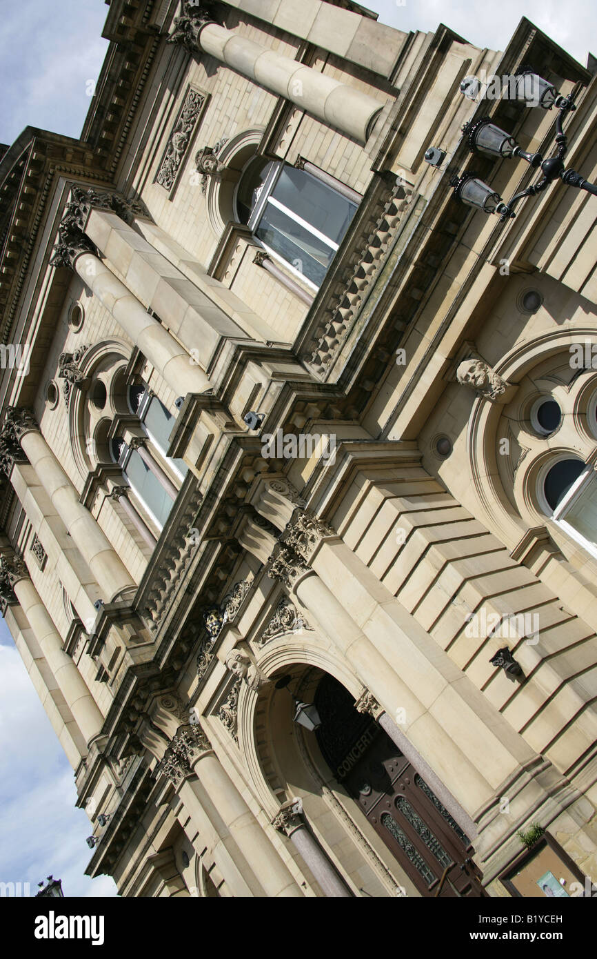 Huddersfield Town Hall Stock Photos & Huddersfield Town Hall Stock ...