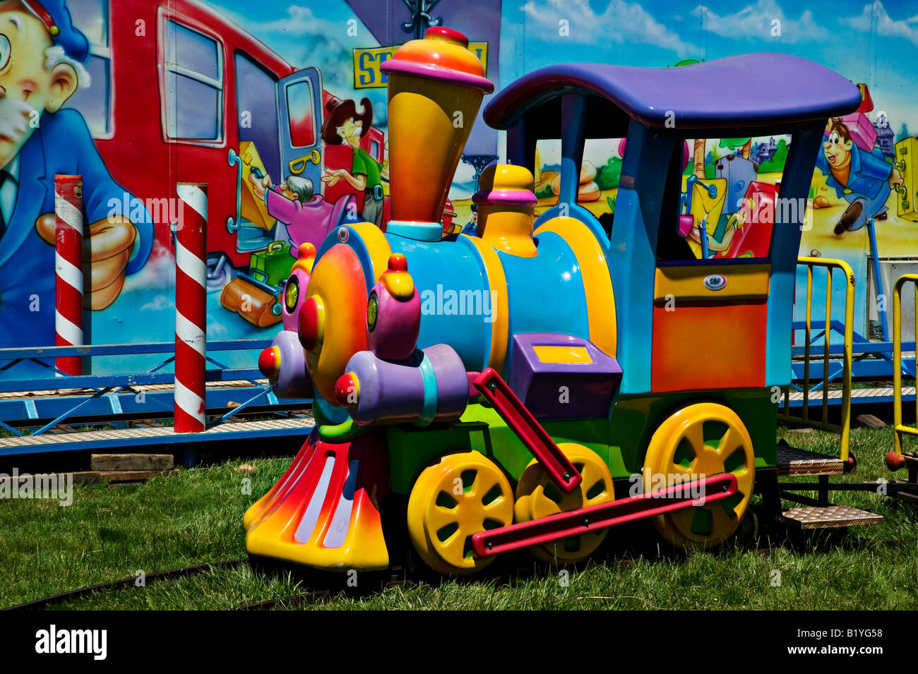 Childrens ride train engine hi-res stock photography and images - Alamy