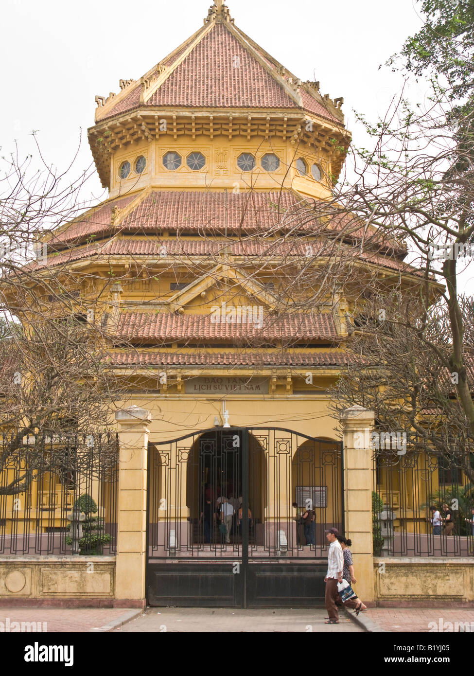 Hanoi vietnam architecture hi-res stock photography and images - Alamy