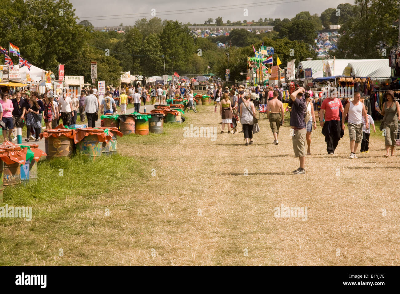 Campsite near Worthy farm. Glastonbury Festival 2008 Stock Photo - Alamy