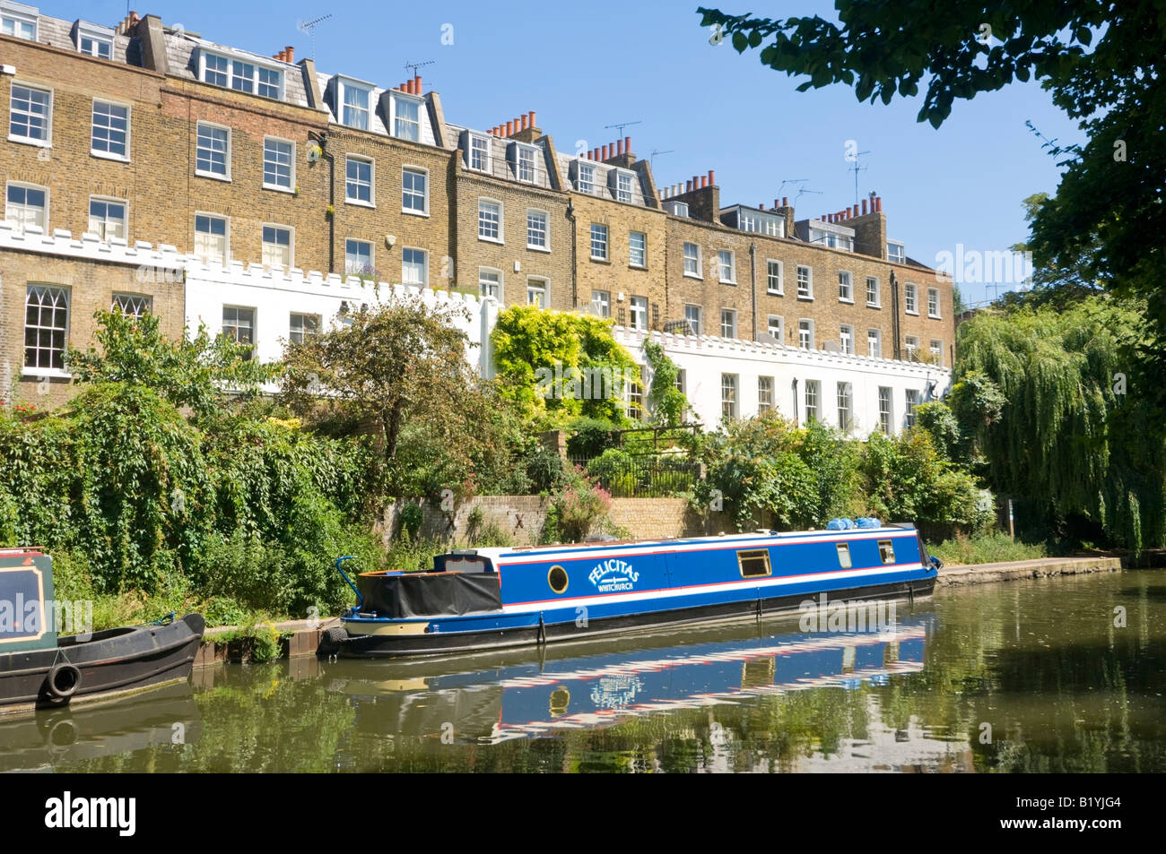 Regent s Canal Islington London N1 between Colebrook Row and Danbury ...
