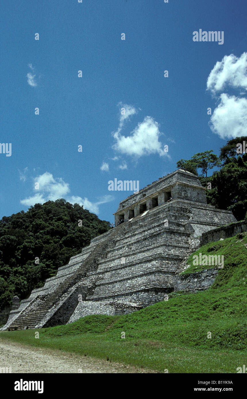 The Temple of the Inscriptions at the Mayan ruins of Palenque, Chiapas ...