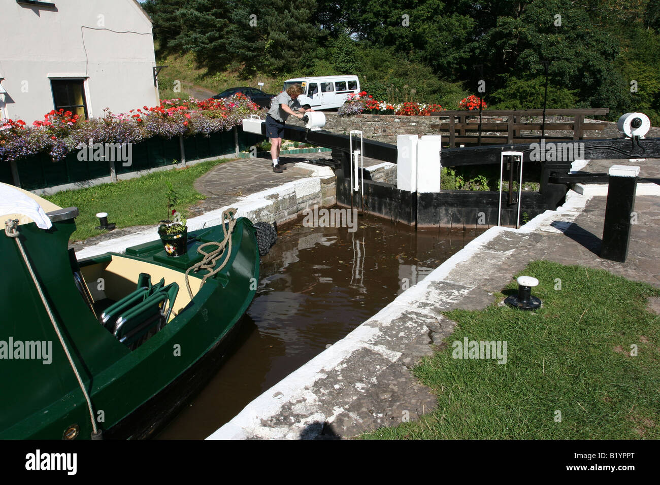 Brynich lock on canal hi-res stock photography and images - Alamy