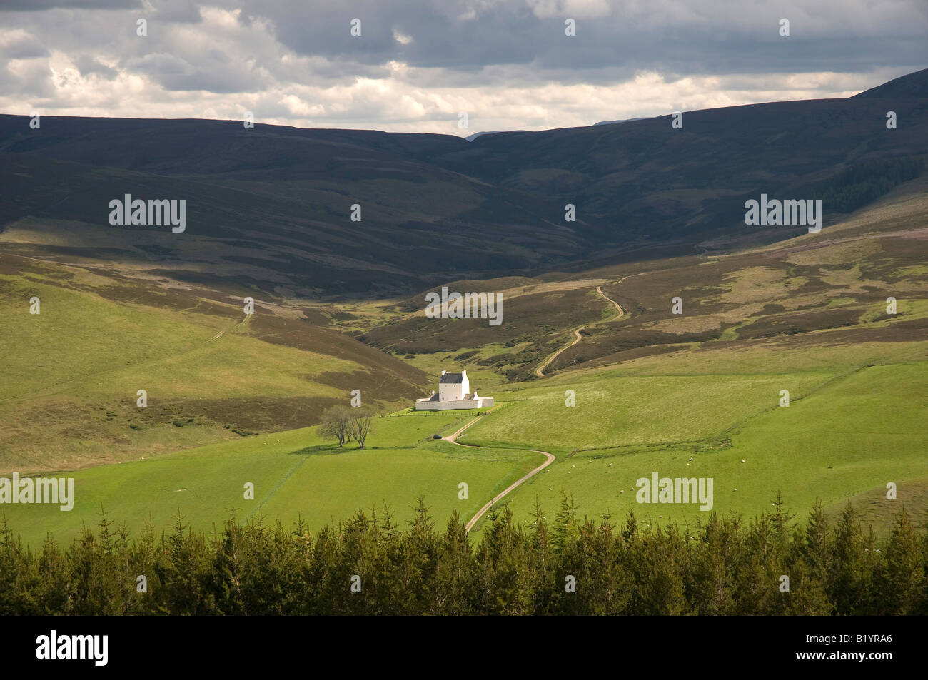Strathdon aberdeenshire hi-res stock photography and images - Alamy