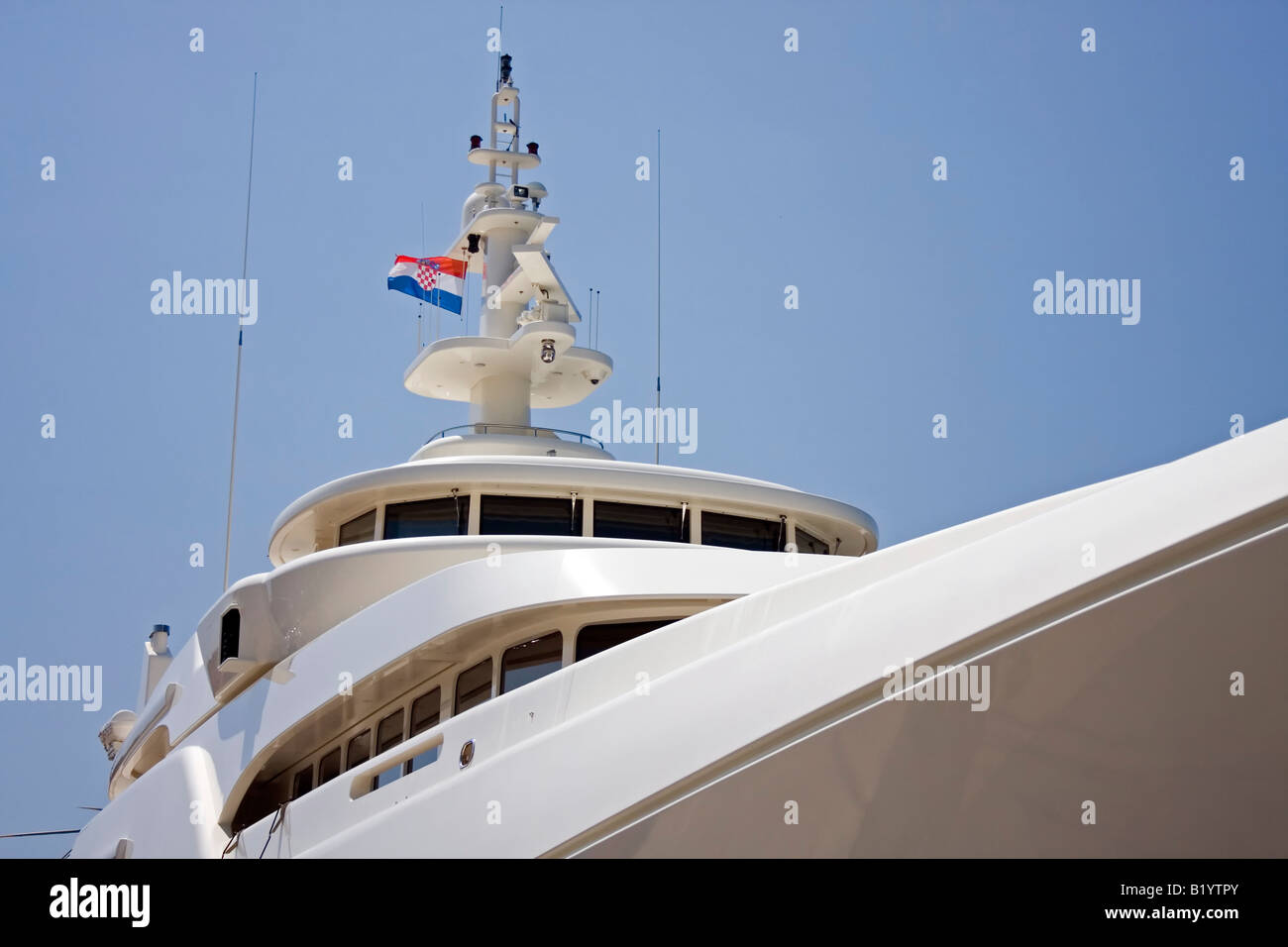 Communications tower and control room on the big white yacht Stock ...