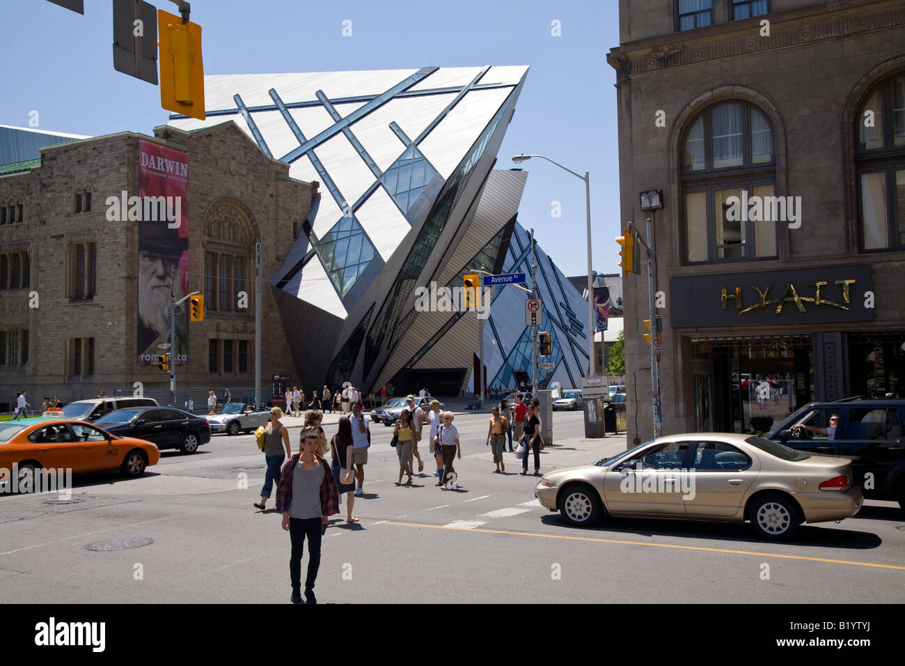 Michael lee chin hi-res stock photography and images - Alamy