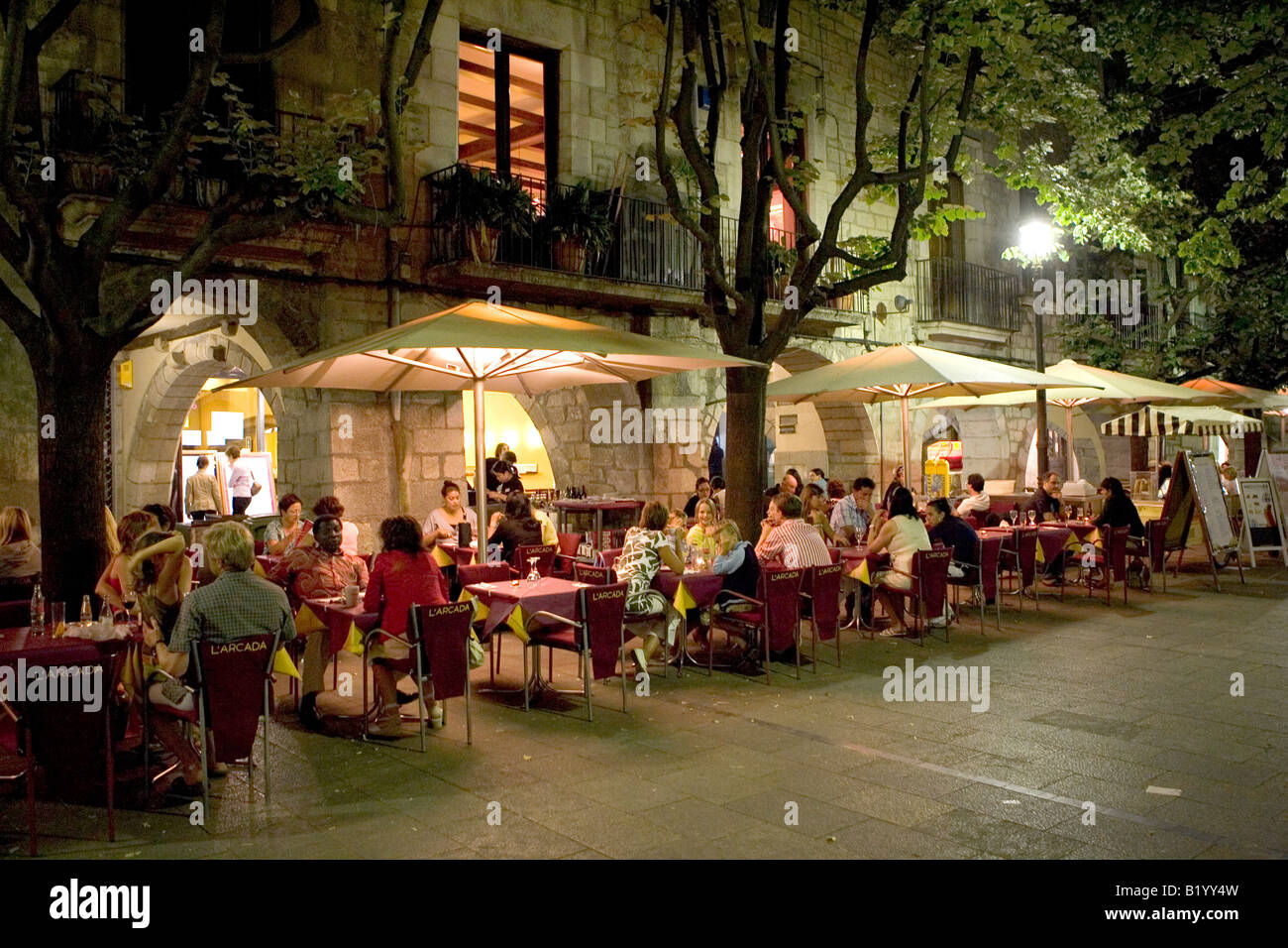 Restaurants outside in the Rambla, Girona, Spain Stock Photo - Alamy