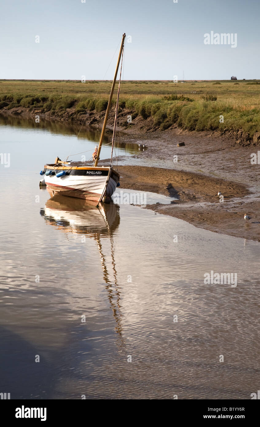 Tide estuary hi-res stock photography and images - Alamy