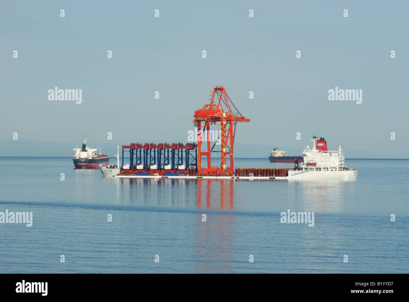 Anchored ZPMC Freighter waiting to deliver worlds largest Super Post ...