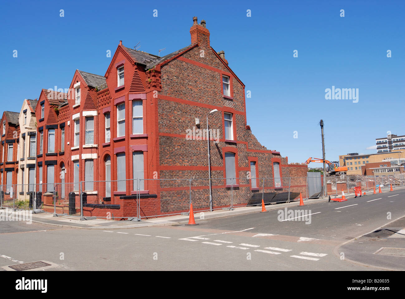Victorian Houses in Kings Street, Bootle, Liverpool boarded up ready to ...