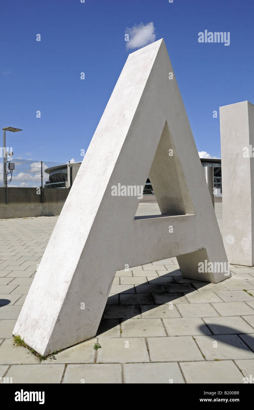 Arsenal letters emirates stadium hi-res stock photography and images ...