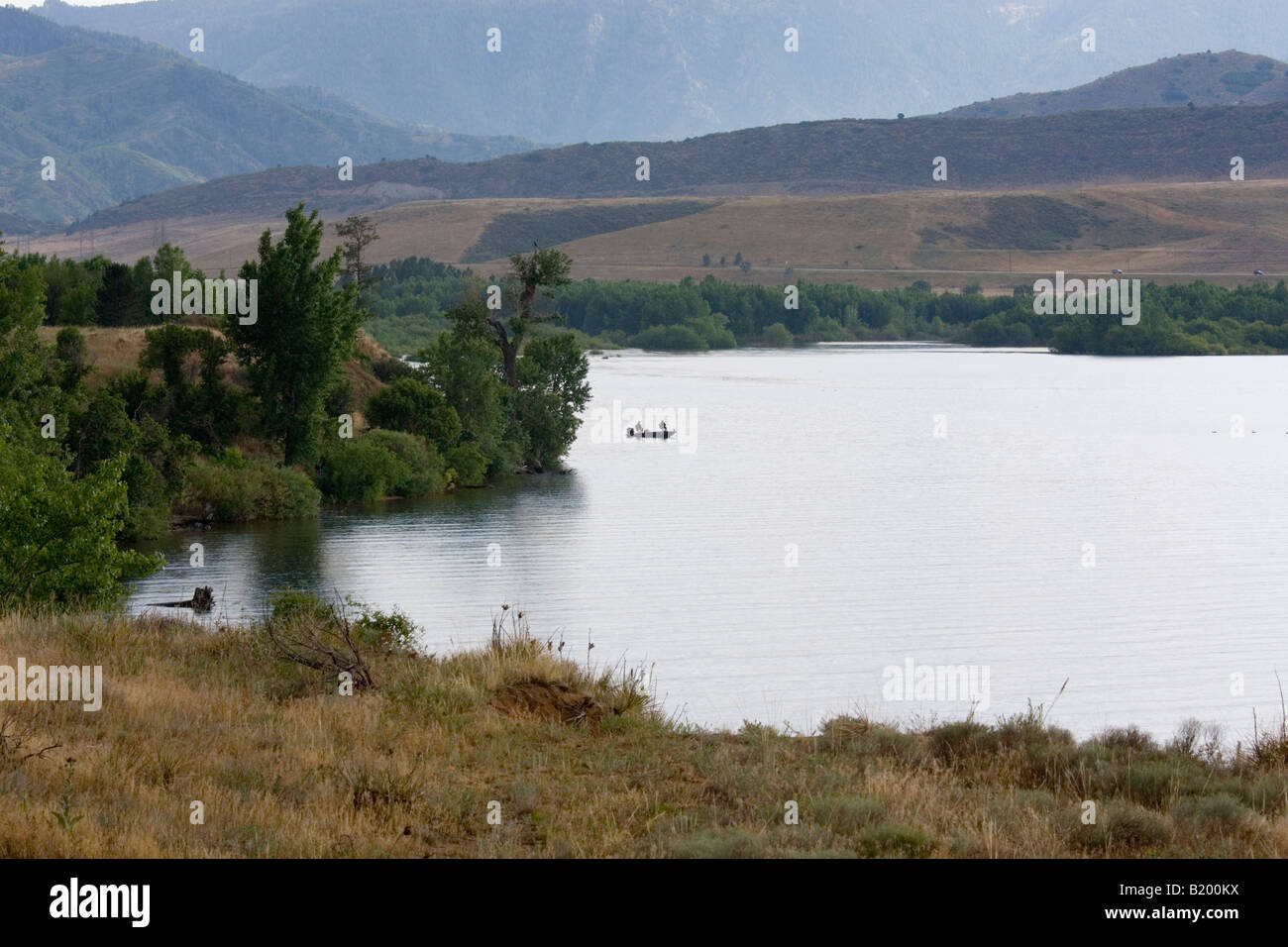 Colorado lakes water summer boat hi-res stock photography and images ...