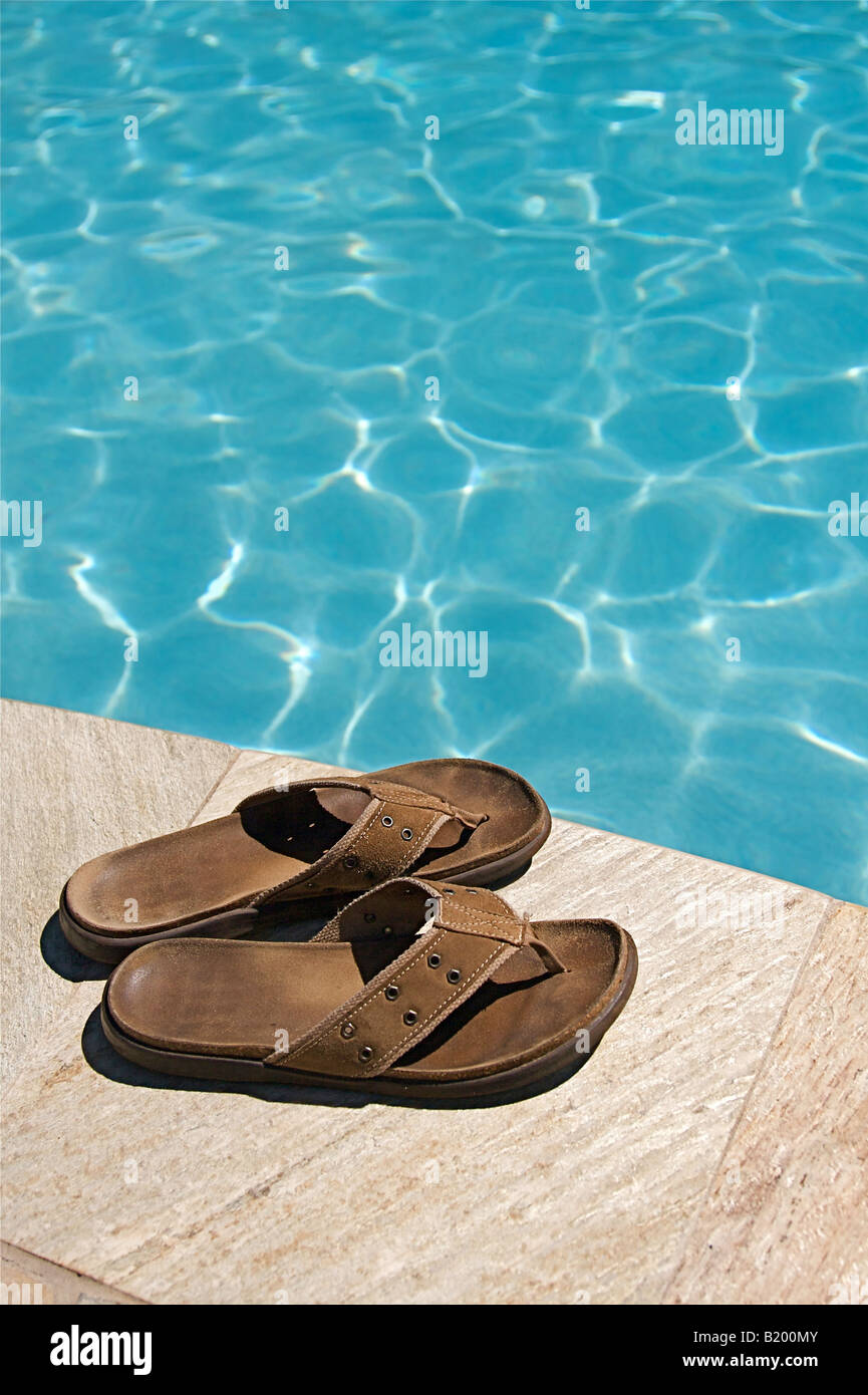 Summer vacation at a resort swimming pool on Hawaii Stock Photo - Alamy